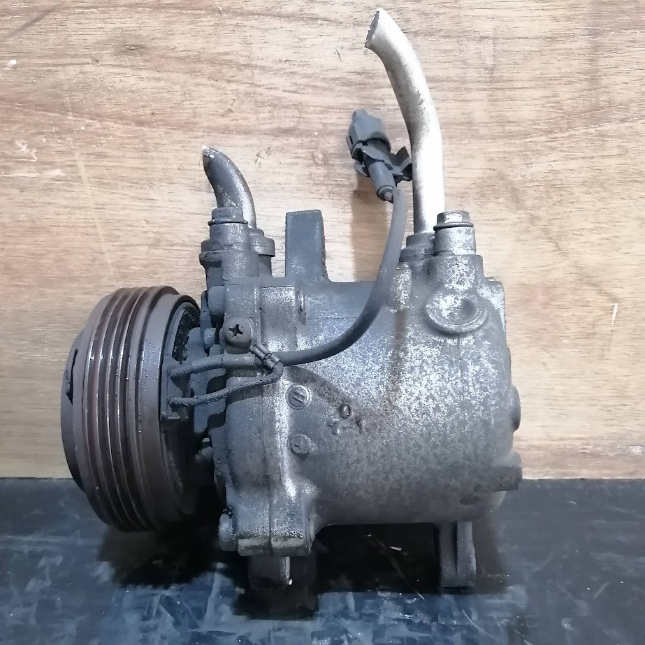 Yahoo!オークション - Y3864-12-29-80 アルトラパン HE21S A/Cコンプレ...