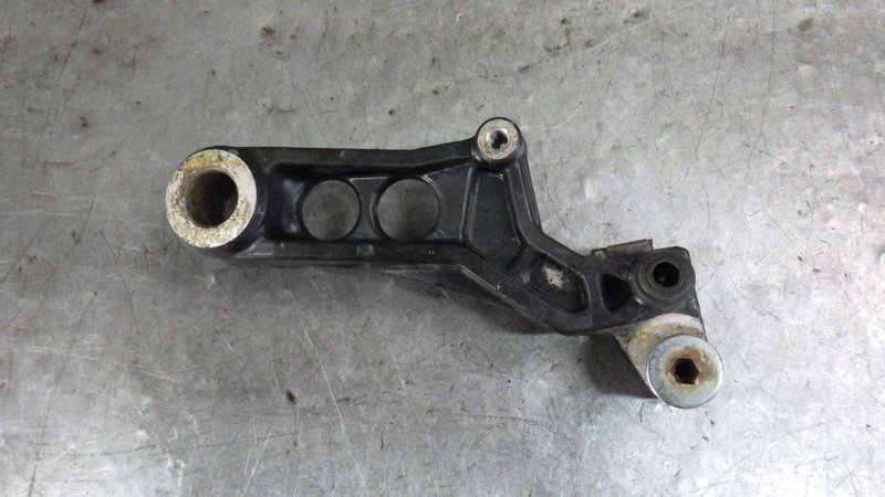 Yahoo!オークション - RGA-365A VF750F 純正 リア ブレーキ キャリパー...