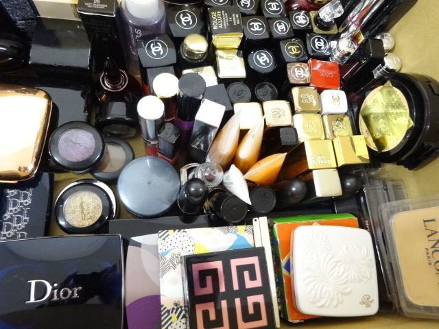 Yahoo!オークション - 120点以上 セット 6.3kg以上 まとめて 大量 ブラ...