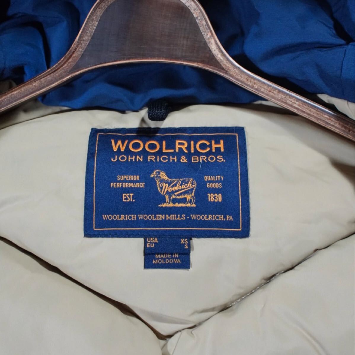 Yahoo!オークション - 即決 人気 名品《WOOLRICH》アークティックパー...