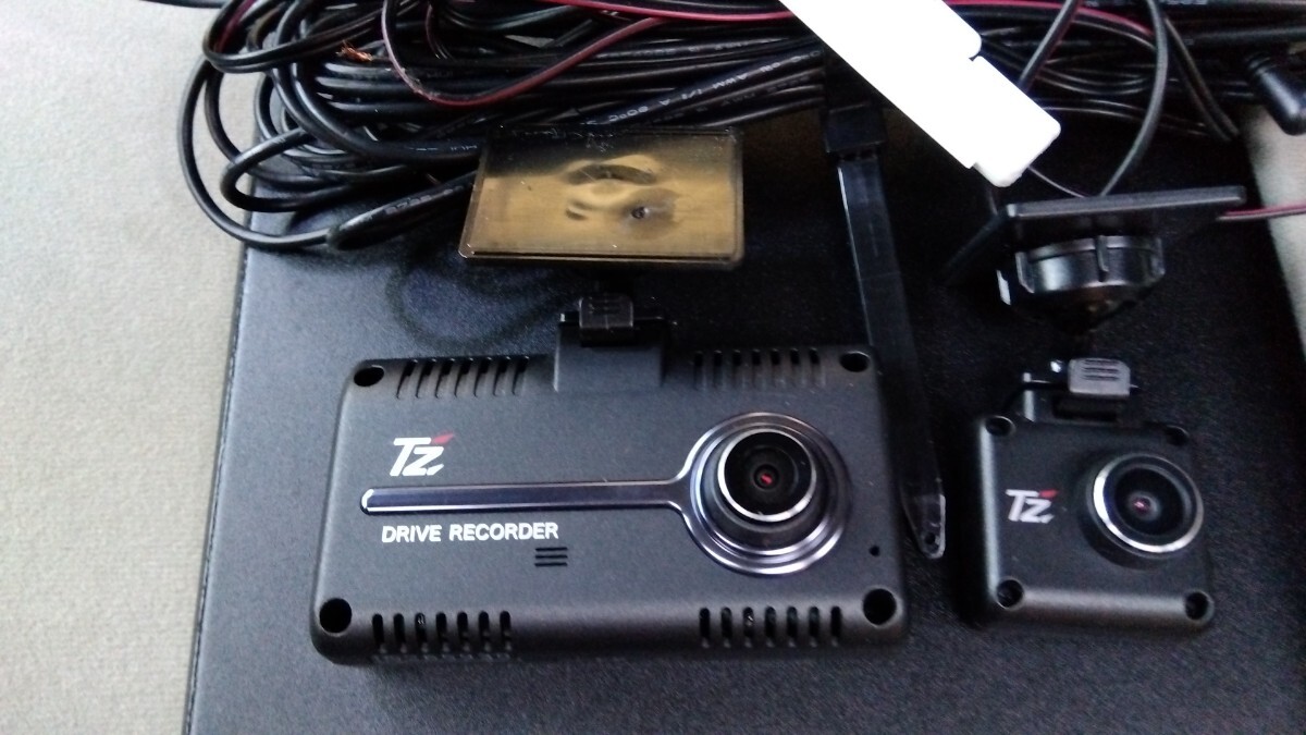 Yahoo!オークション - セルスターTz ドライブレコーダーTZ-D205W 前後2...