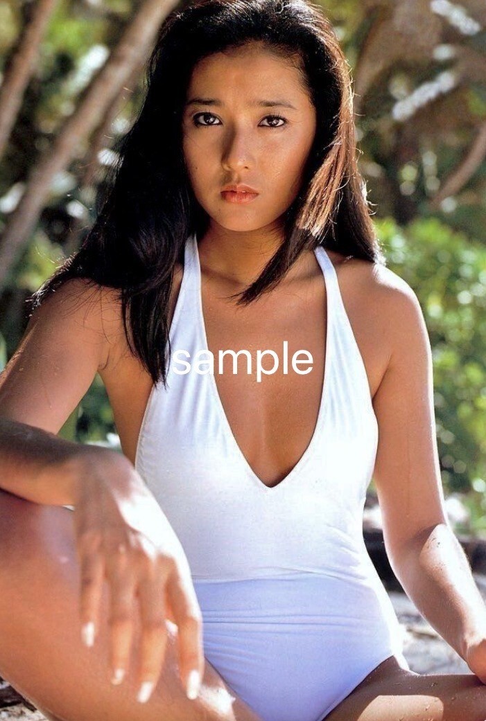 Yahoo!オークション - 浅野ゆう子/水着/写真/A4サイズ/光沢/ポスター