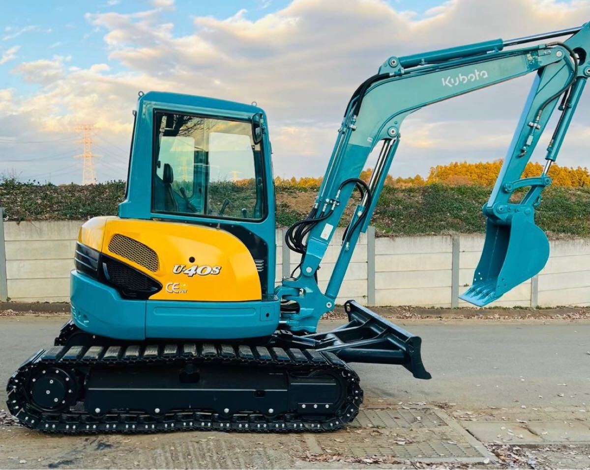 Yahoo!オークション - クボタ U-40-3S 4tクラス倍速 4WAYマルチ 油圧シ...