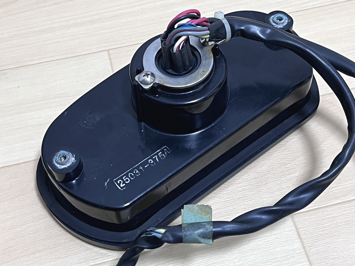 Yahoo!オークション - KAWASAKI 25031-3754 純正 スピードメーター ア...