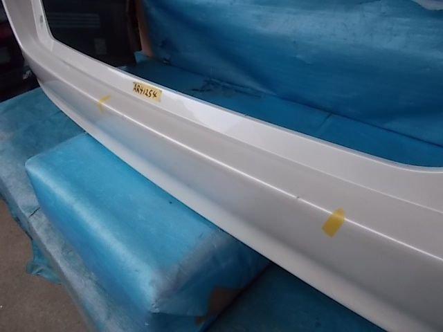 Yahoo!オークション - ヴォクシー X / V ZRR80 / ZWR80 リアバンパー ...