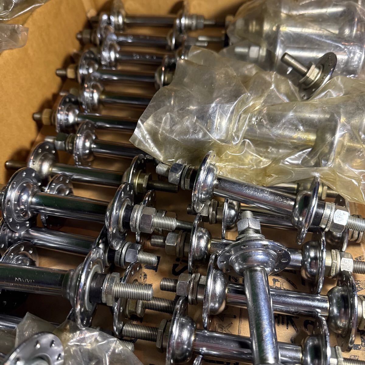 Yahoo!オークション - E05 デッドストック シマノ 20H フロントハブ い...