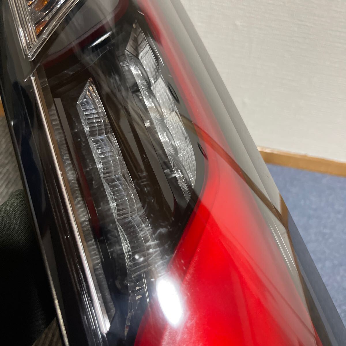 Yahoo!オークション - LED RP3 ステップワゴンスパーダ 右テールライ...