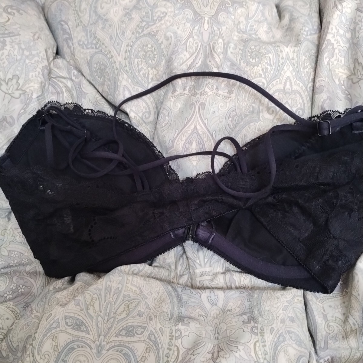 Yahoo!オークション - フロントホック花柄黒色ブラックブラジャーF65