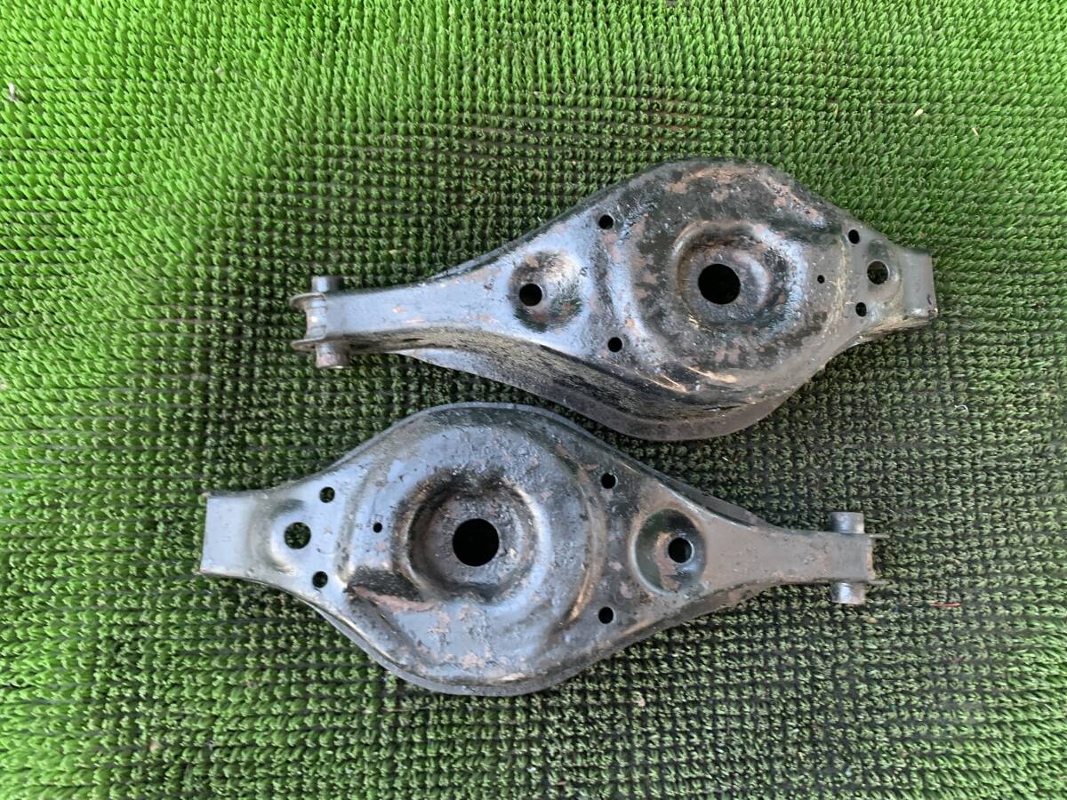 Yahoo!オークション - 即決値段 日産 プレサージュ TU31 リア ロアア...