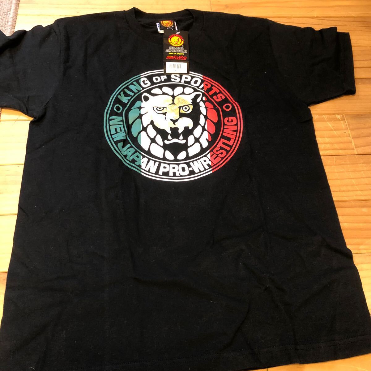 Yahoo!オークション - 新日本プロレスライオンマークTシャツ未使用Lサ...