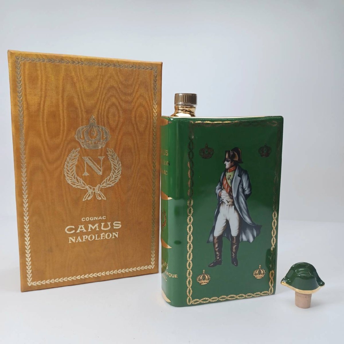 Yahoo!オークション - 未開栓 カミュ ナポレオン ブック 緑 陶器ボトル...