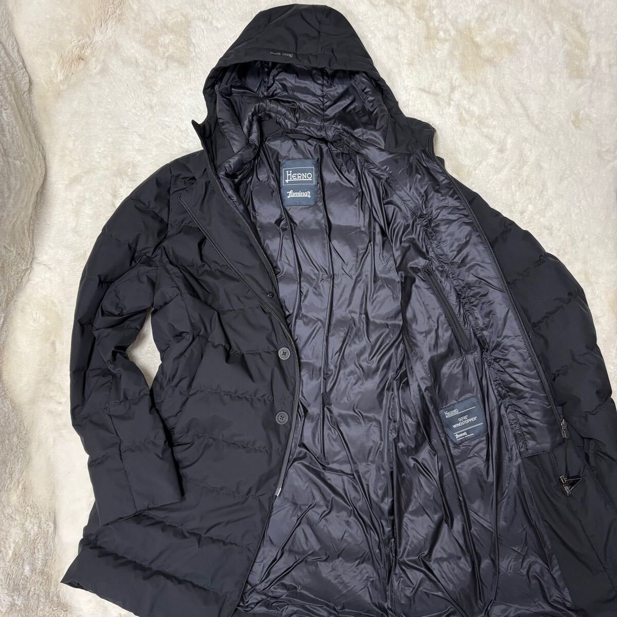 Yahoo!オークション - 【未使用級/希少2XL位/現行近】HERNO ヘルノ ラ...