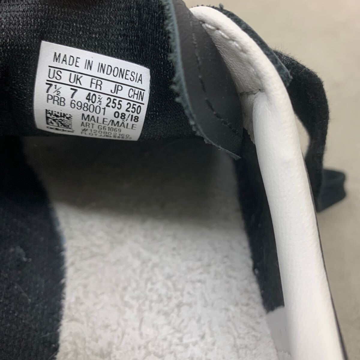 Yahoo!オークション - C1215-35 美品 スニーカー/ 靴 / シューズ/ adid...