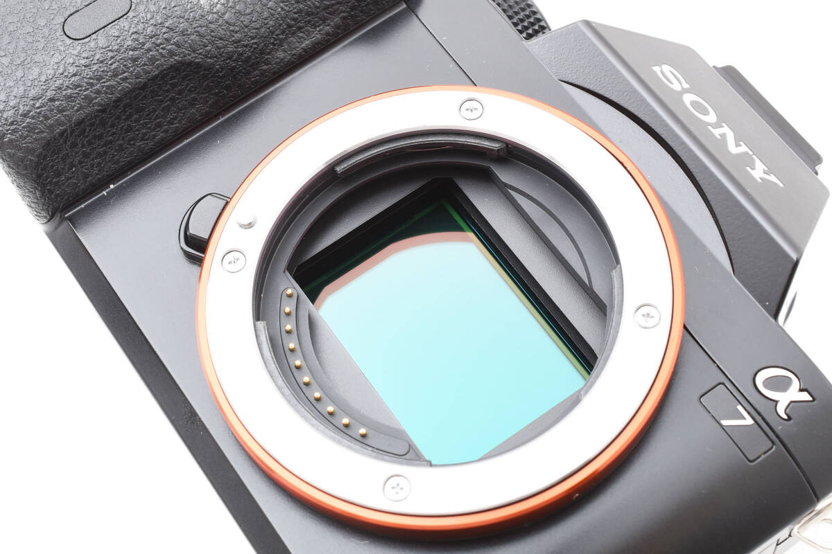 Yahoo!オークション - 極上美品 《ショット数3846回》ソニー SONY α7...