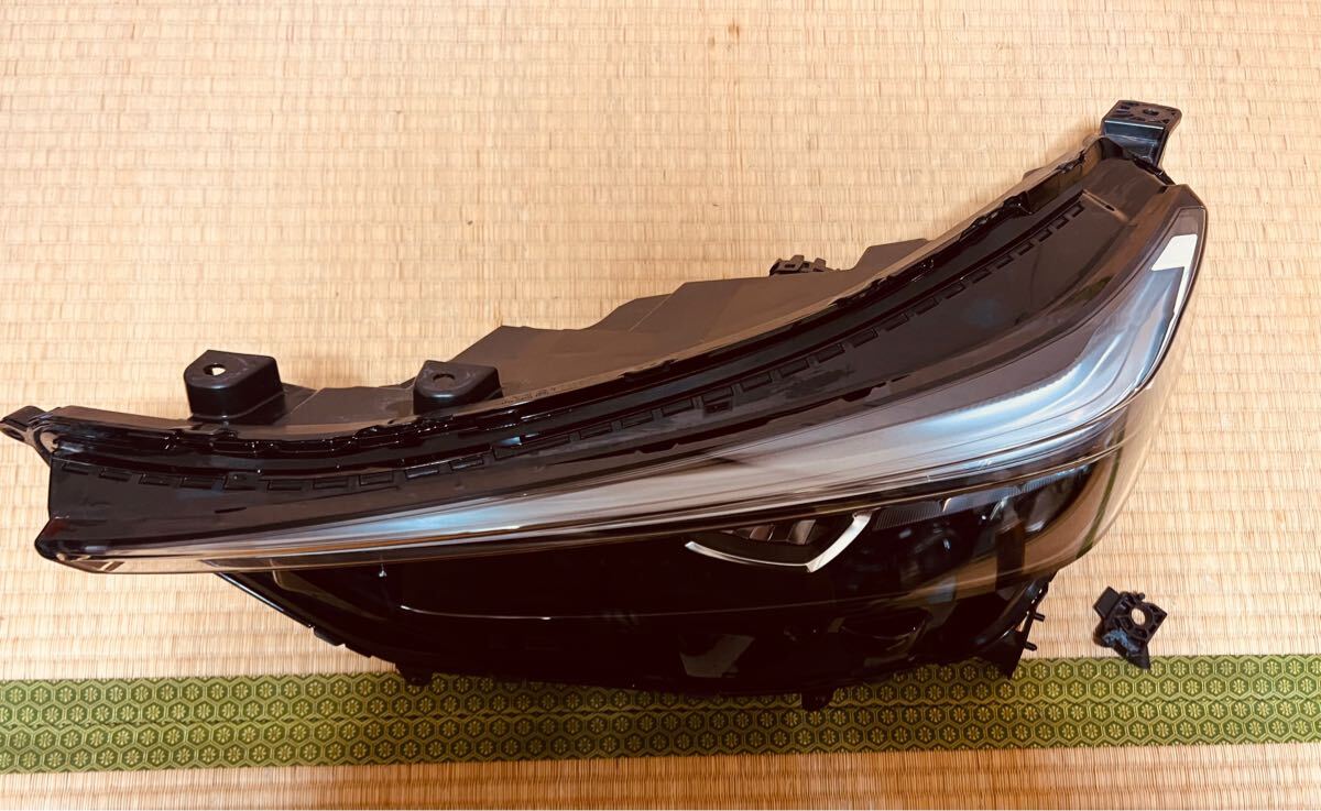 Yahoo!オークション - ホンダ ヴェゼル e HEV RV3 RV4 RV5 RV6 左ヘッ...