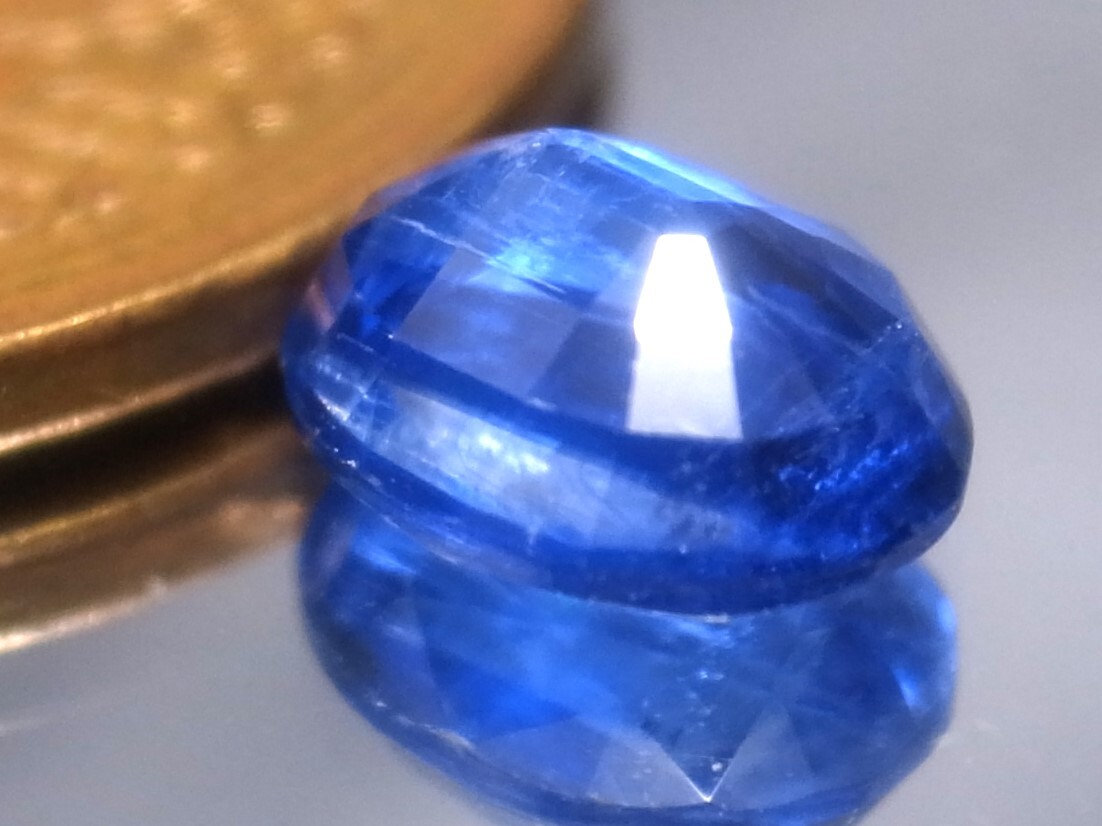 Yahoo!オークション - 1.68ct 新品・ロイヤルブルーカラー・天然カイア...