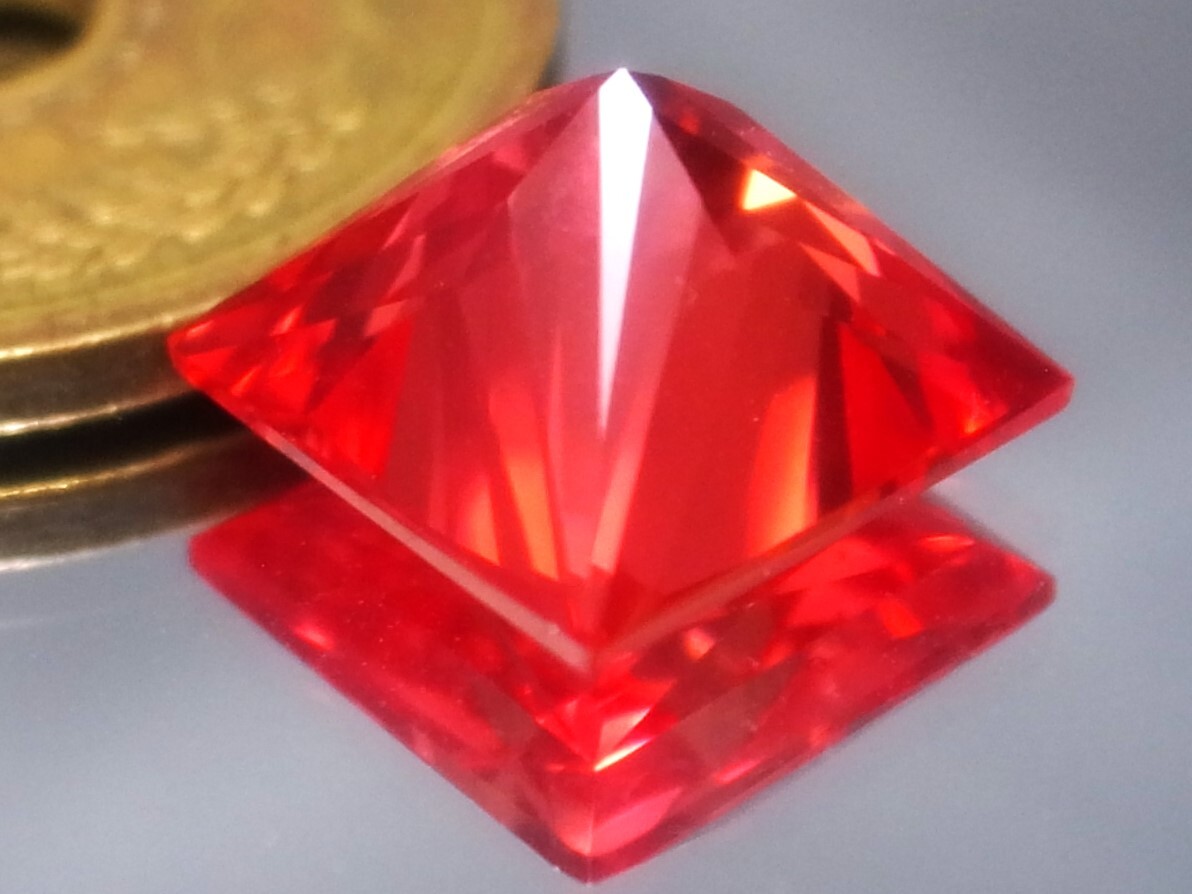 Yahoo!オークション - 6.81ct 新品・大粒サイズ・最上級カラー プリン...