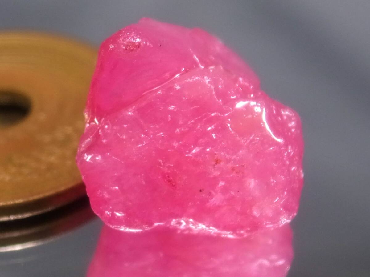 Yahoo!オークション - 20.66ct 新品・大粒サイズ・天然ピンクサファイ...