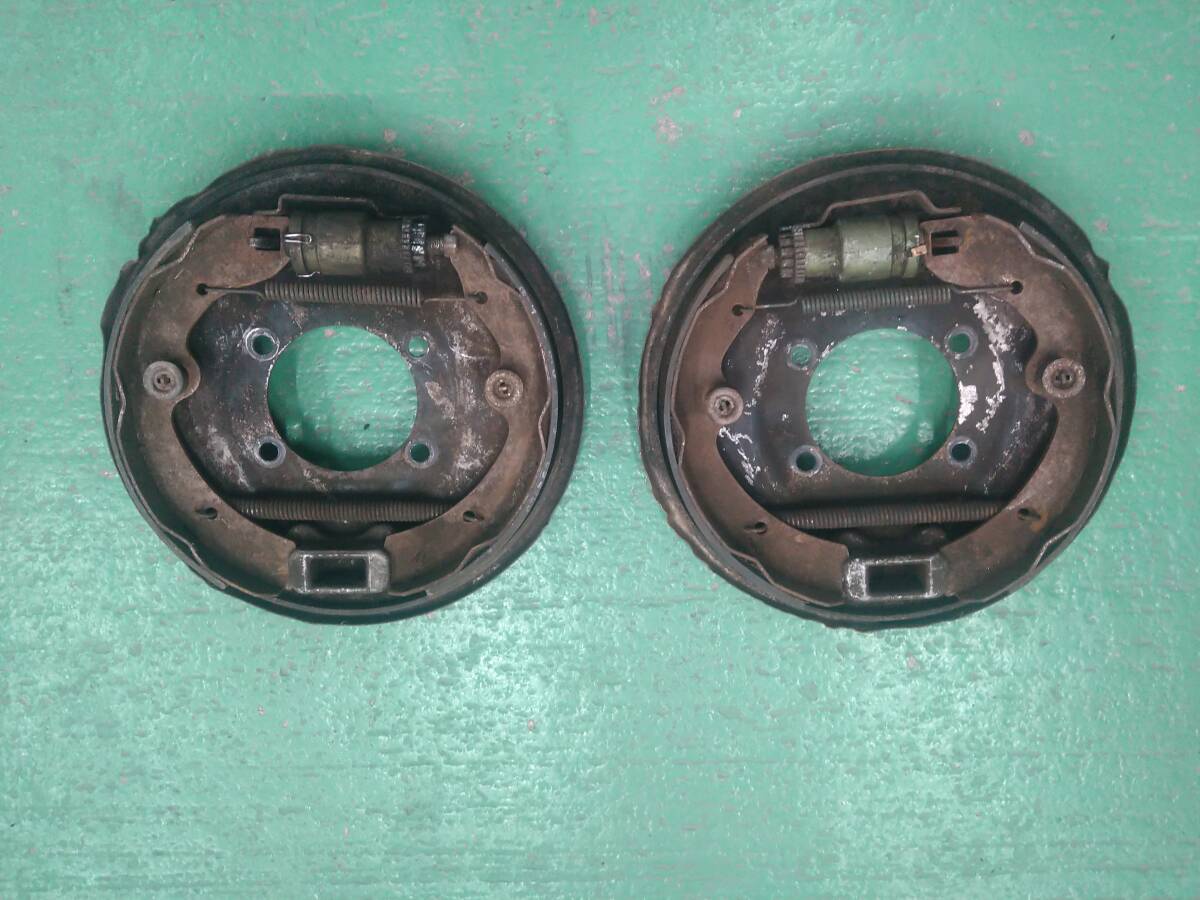 フェアレディZ S30 S31 リアブレーキ 左右(日産用)｜売買されたオークション情報、yahooの商品情報をアーカイブ公開 - オークファン（aucfan.com）