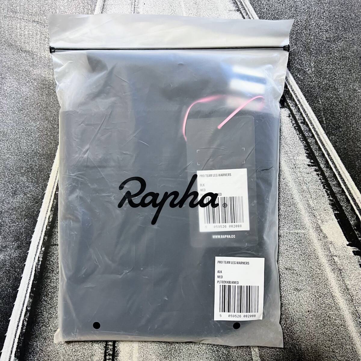 Yahoo!オークション - 新品 Rapha Pro Team Leg Warmers Mサイズ ブラ...