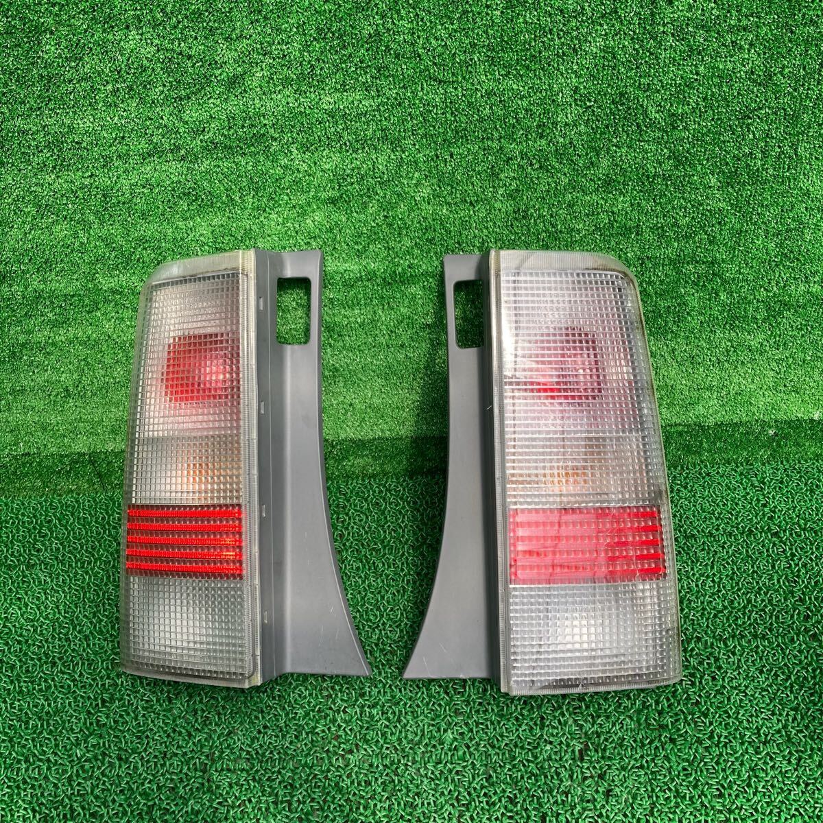 Yahoo!オークション - トヨタ bB NCP31 純正 テールライト NCP30 NCP35...