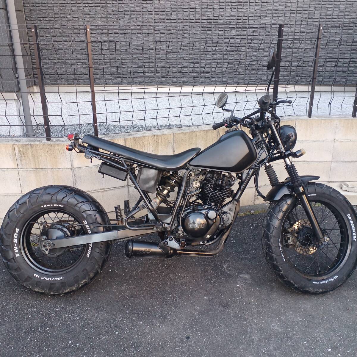 Yahoo!オークション - tw 225 ブラック カスタム DDG09J