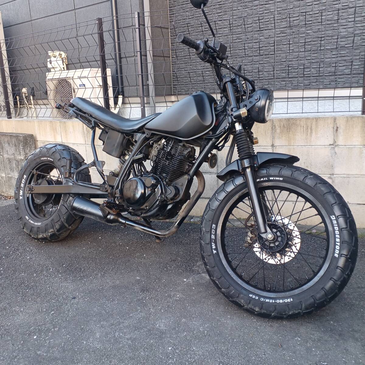 Yahoo!オークション - tw 225 ブラック カスタム DDG09J