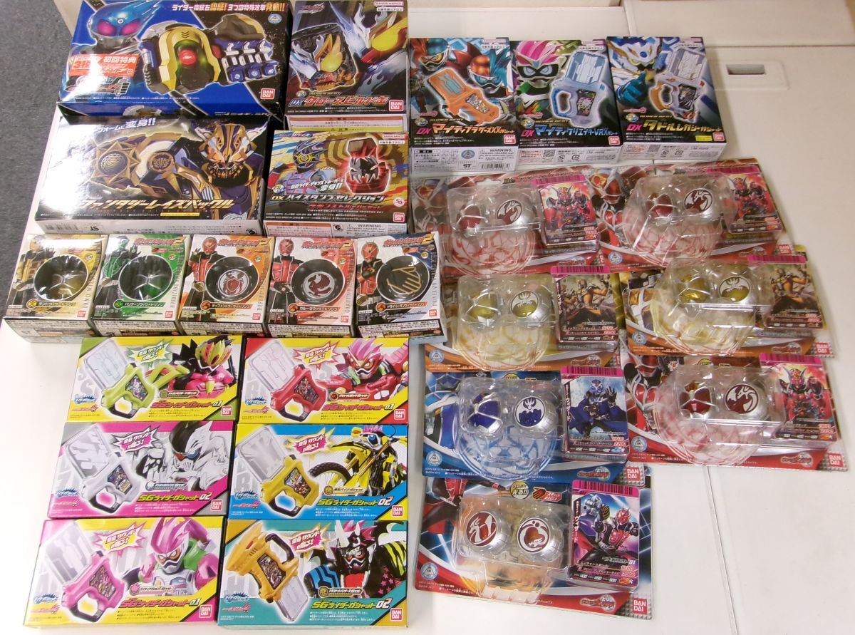 Yahoo!オークション - #s27【梱120】バンダイ 仮面ライダーギーツ DXフ...