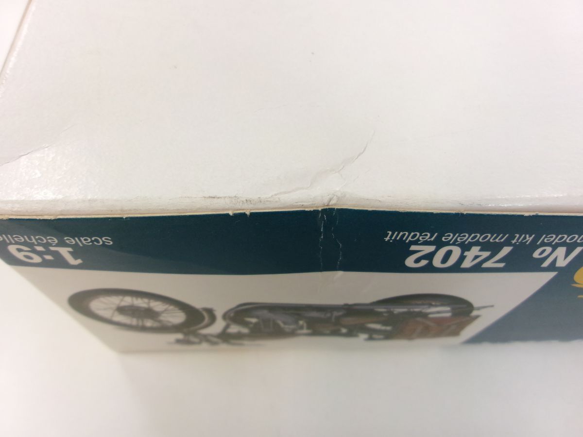 Yahoo!オークション - #s48【梱100】イタレリ 1/9 Triumph トライアン...