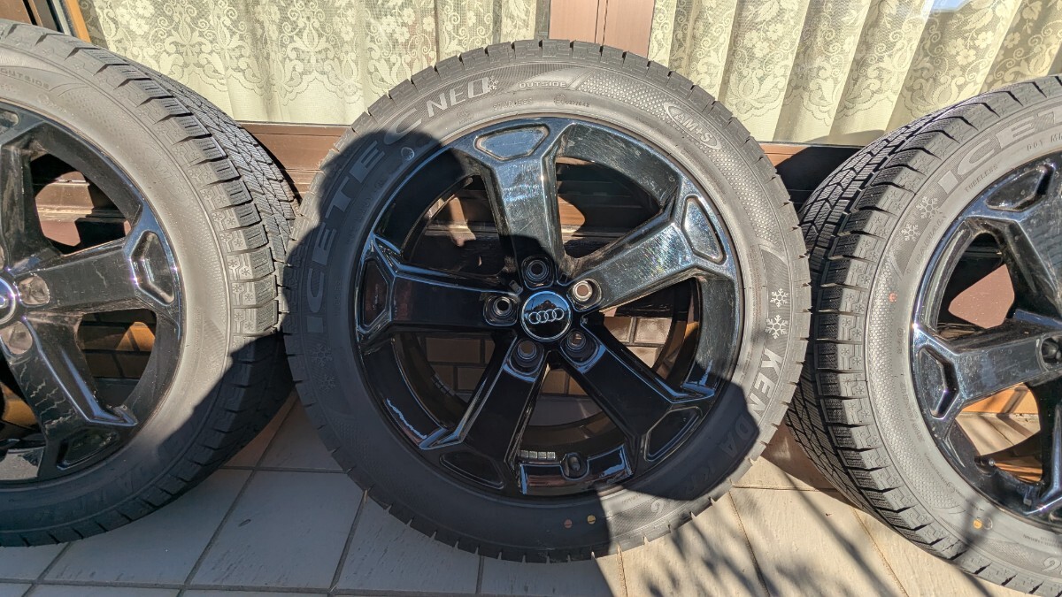 Yahoo!オークション - アウディ Q2 SQ2 純正オプション ブラックホイー...