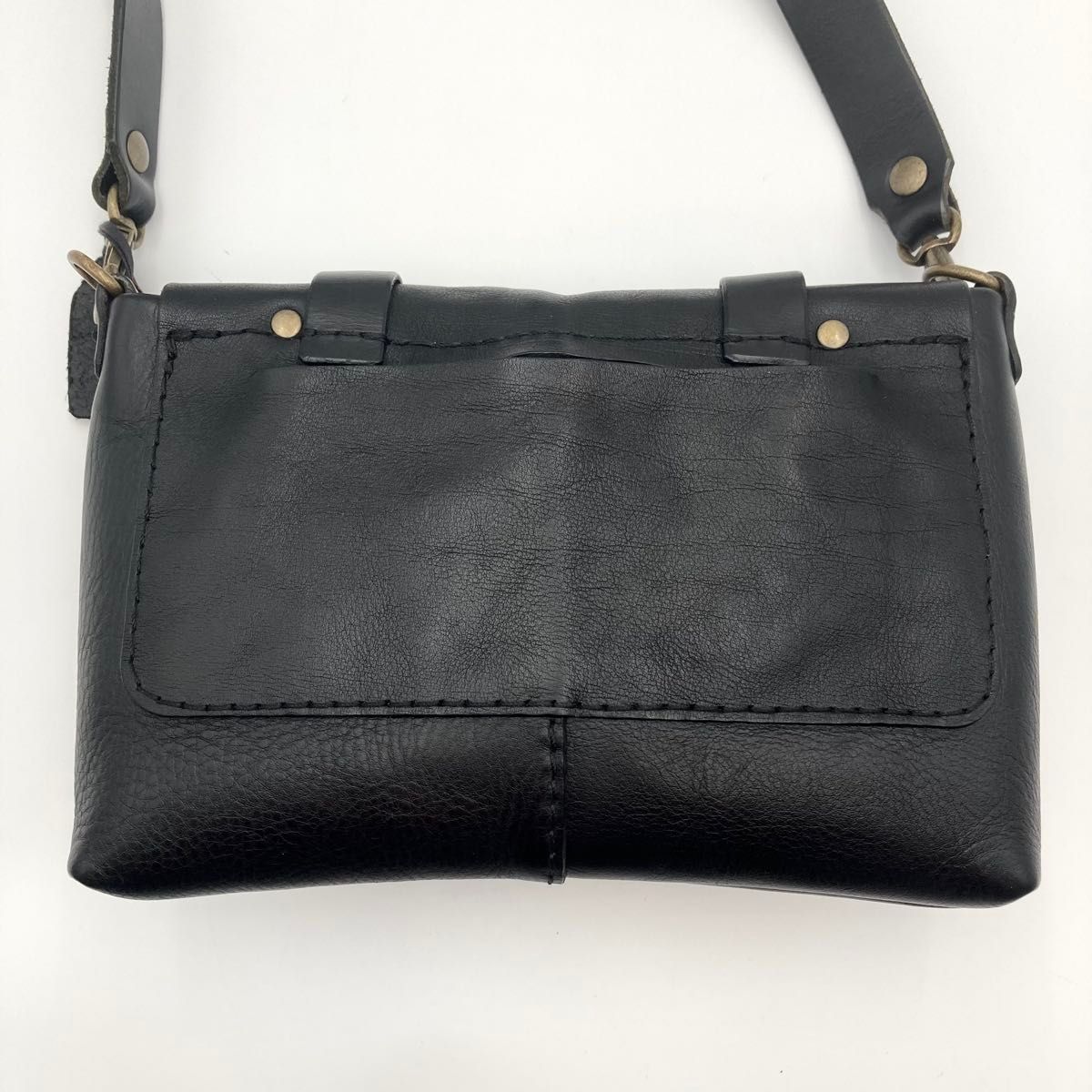 入手困難 希少【極美品】HERZ ヘルツ ヒコーキのりショルダー 入手困難 希少【極美品】HERZ ヘルツ ヒコーキのりショルダー