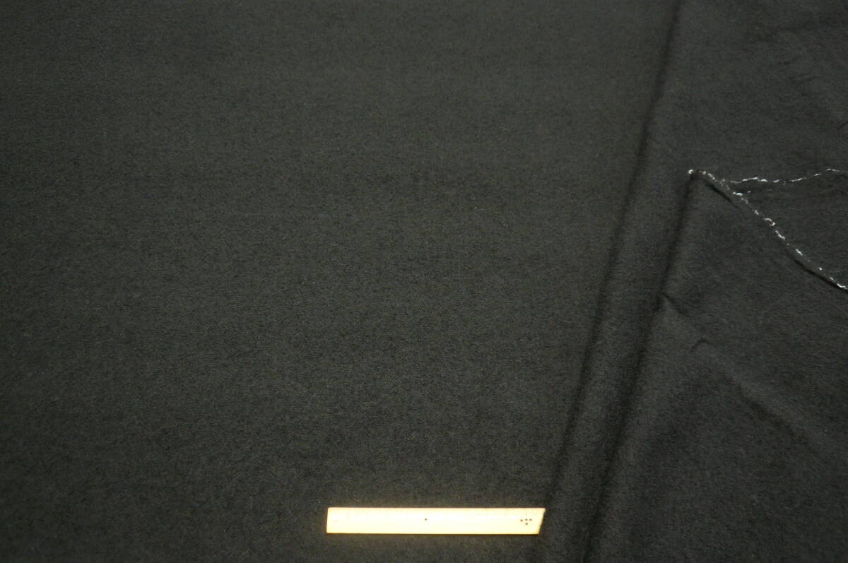 Yahoo!オークション - c367・ウール100%・黒4m・リファイン加工・無地...