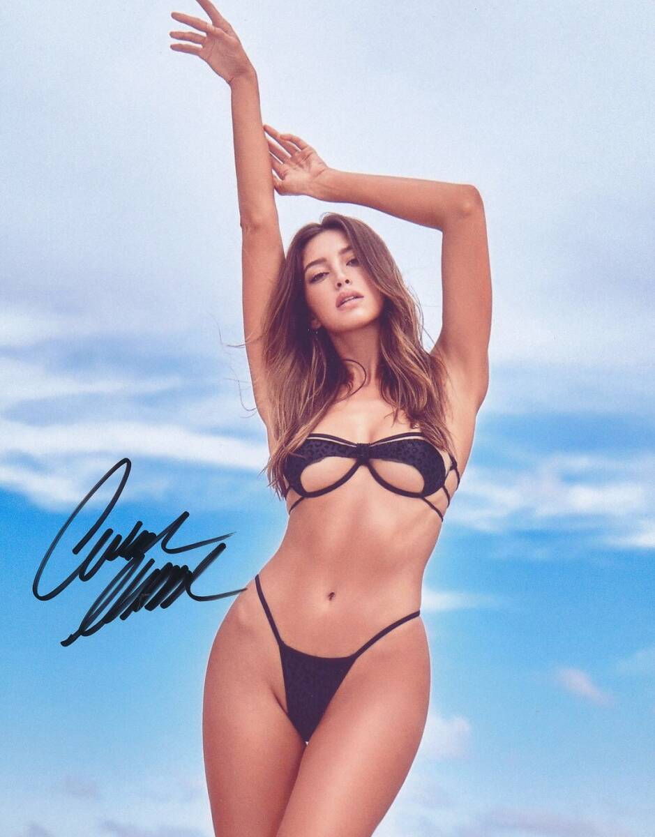 日本代購代標第一品牌【樂淘letao】－Celine Farach セリーヌ・ファラク★直筆サイン写真★証明書COA 8022