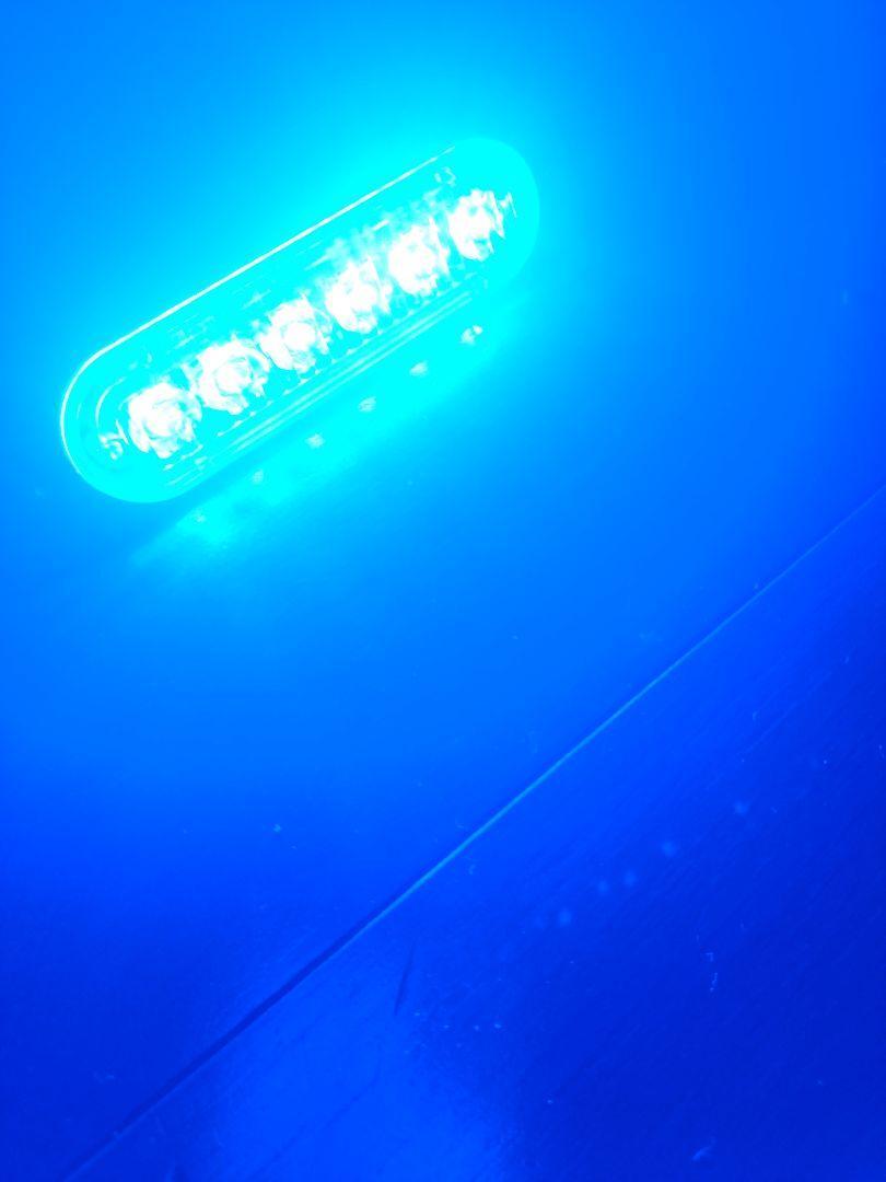 Yahoo!オークション - 【ブルー】 6LED 12V24V兼用 デイライト マーカ...