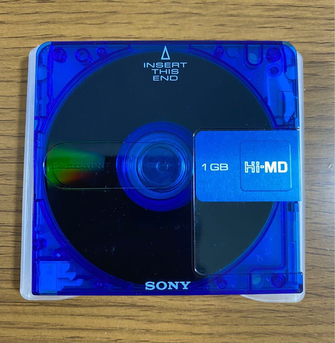 MD SONY Hi-MD 1GB 1枚 ケース付き 廃盤 レア ミニディスク ソニー 当時物 レトロ MDディスク mini discHIMD ハイ minidisc Hi-MDディスク