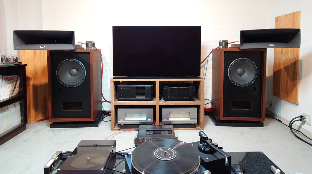 16Ω JBL 375 ドライバーユニット + JBL 2328 ホーンスロートアダプター + JBL 2355 大型ラジアルホーン + 設置台 左右セット(スピーカー本体)｜売買された ...