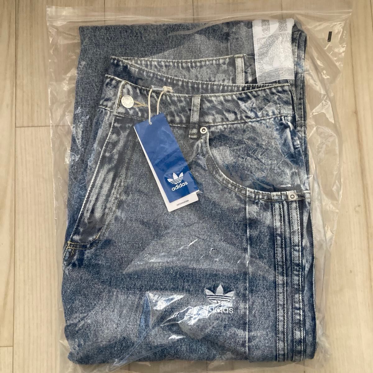 激レア 【新品】adidas originalsアディブレイクデニムパンツ 激レア 【新品】adidas originalsアディブレイクデニムパンツ