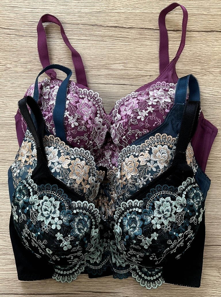 CR14843 IB⑥ 特価 大きい ブラジャー F70 3枚組 黒 他 レース 花柄 脇高 刺しゅう フルカップ ストレッチ 訳あり レディース(70)｜売買されたオークション情報 ...