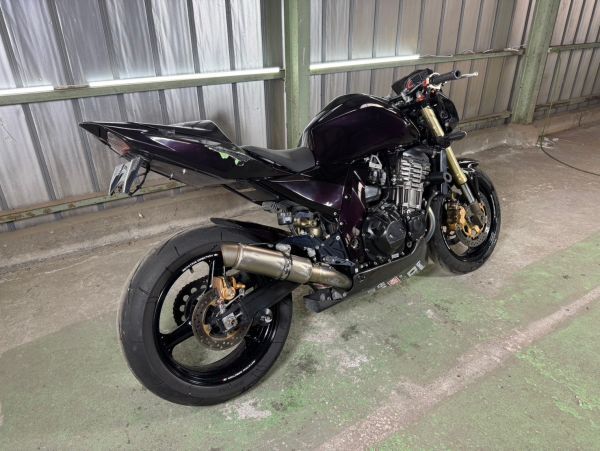 Yahoo!オークション - カワサキ Z1000 ZRT00A 落札後返品可(検 ZRX ゼ...