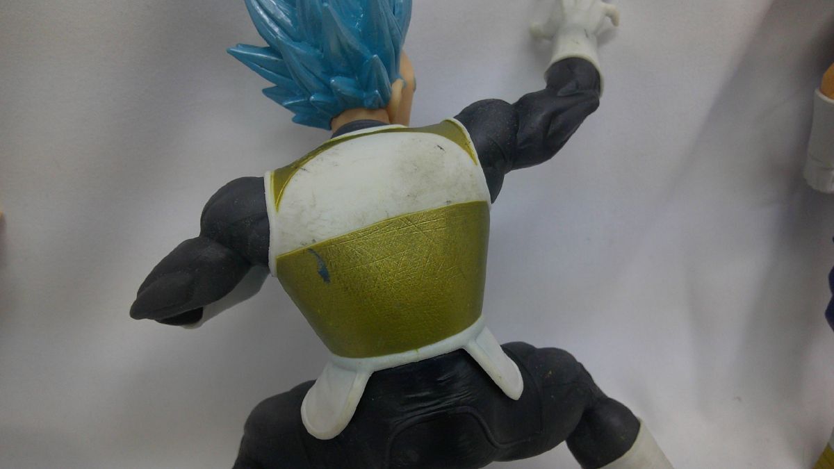 Yahoo!オークション - 28 送80サ 1222$F05 ドラゴンボール フィギュア ...