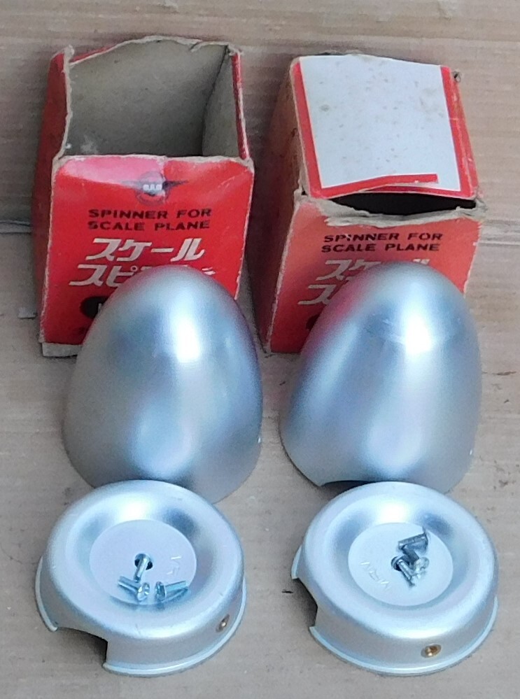 Yahoo!オークション - W27・スケールアルミスピナー・箱入りx2個