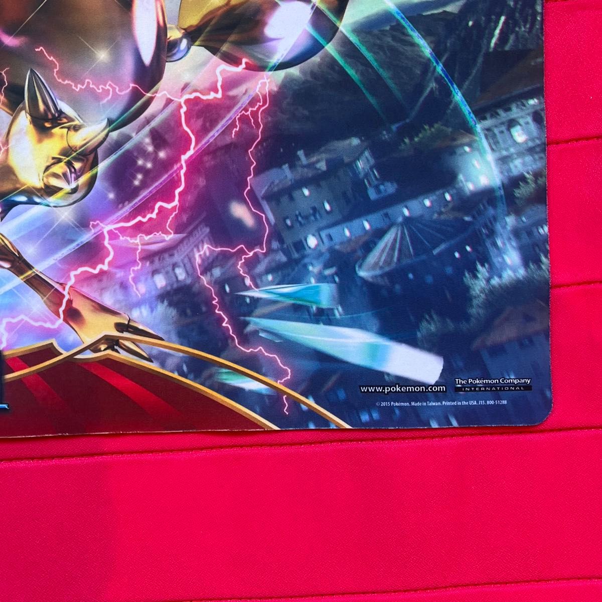 特価】ゾロアーク プレイマット champion 海外限定|Yahoo 特価】ゾロアーク プレイマット champion 海外限定|Yahoo