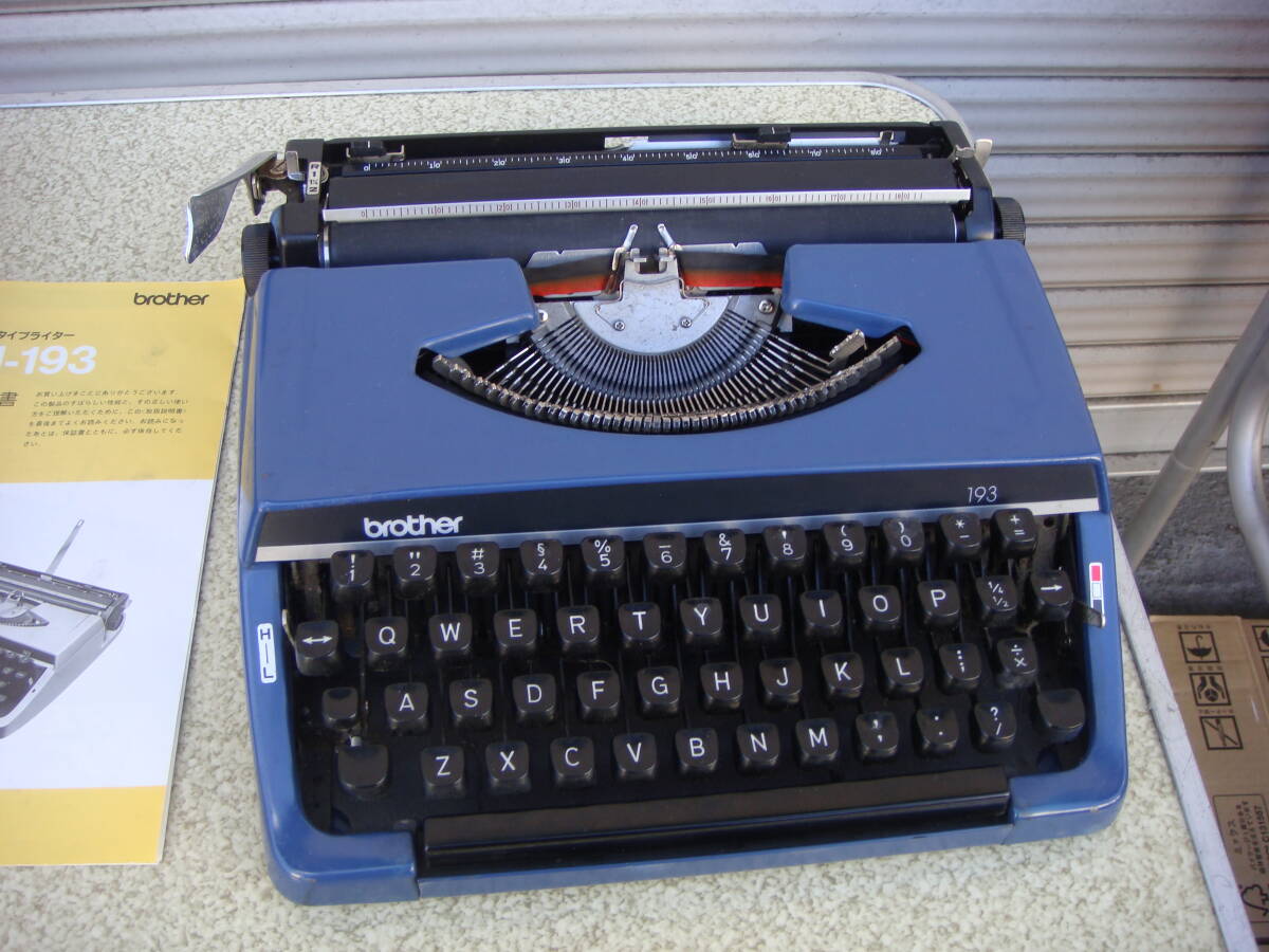 Yahoo!オークション - B339アンティーク ブラザーポータブル タイプラ...