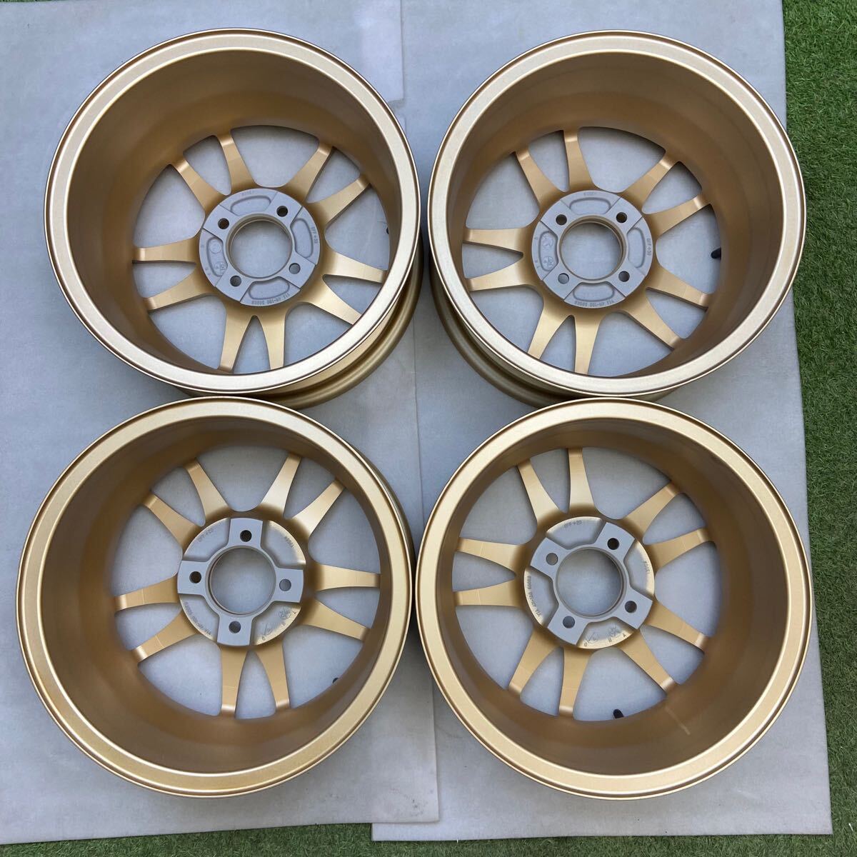 Yahoo!オークション - 【0625】 中古美品 軽量 14インチ 6.0JJ DIREZZA...