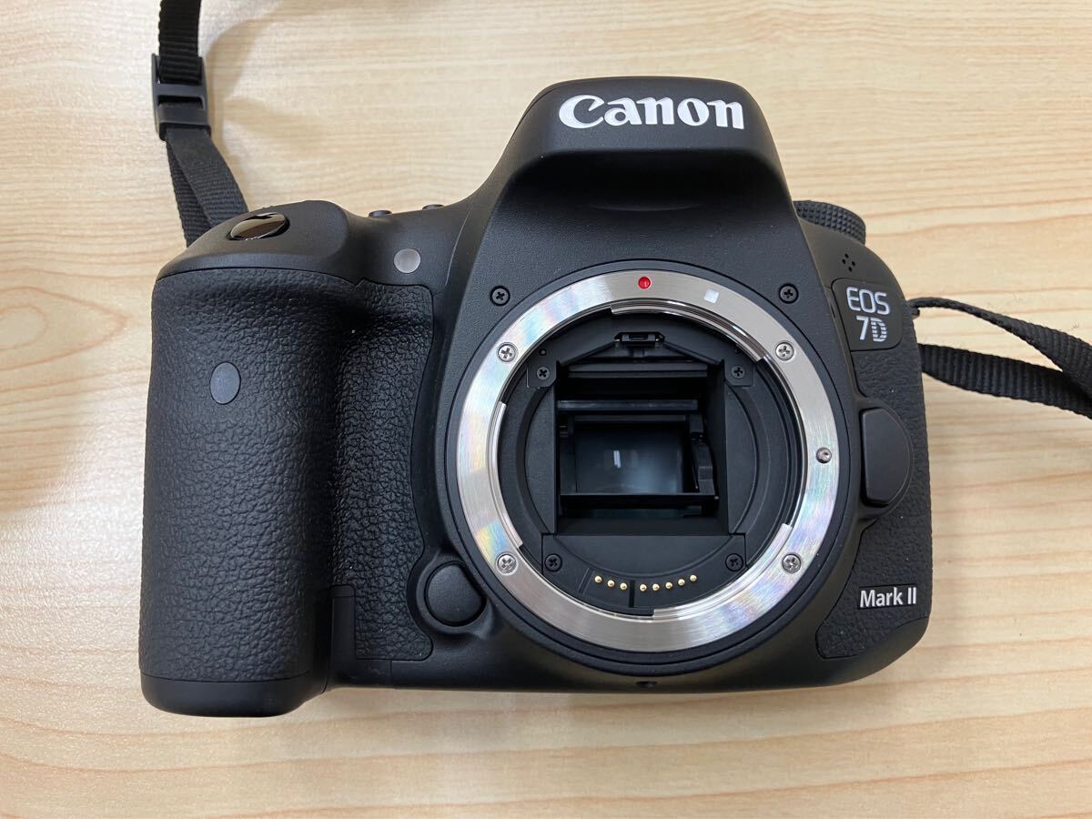Yahoo!オークション - 「H10619」Canon キヤノン EOS 7D MarkⅡ EF-S 18...